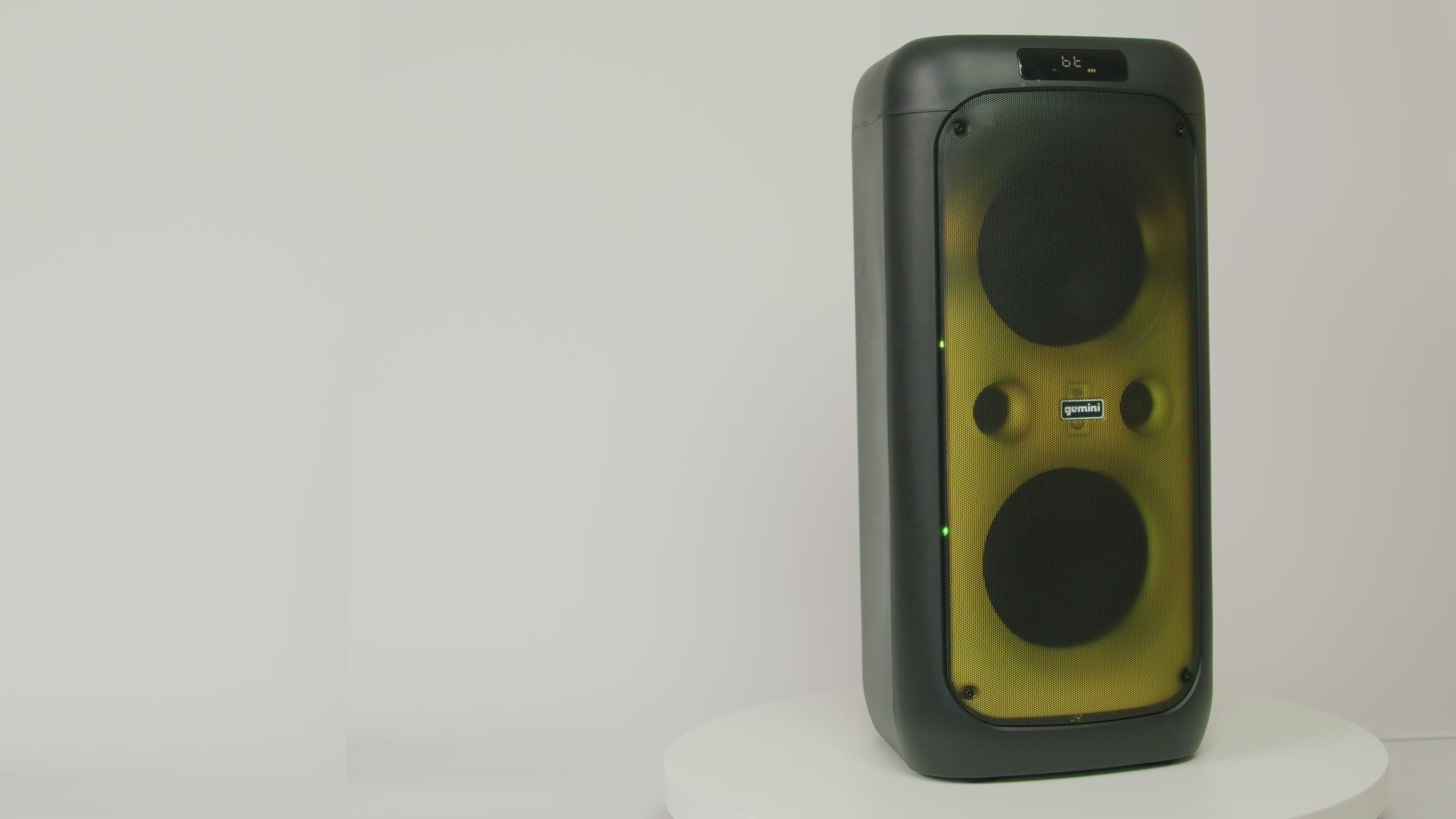 Gemini Sound GGO-2650L: Portable Bluetooth Party Speaker & Karaoke